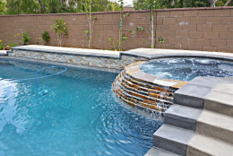 Blue Fountain Pools: Freeform Pools